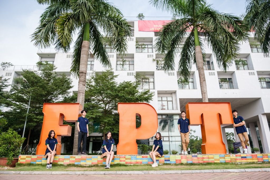 Trang chủ - FPT Schools