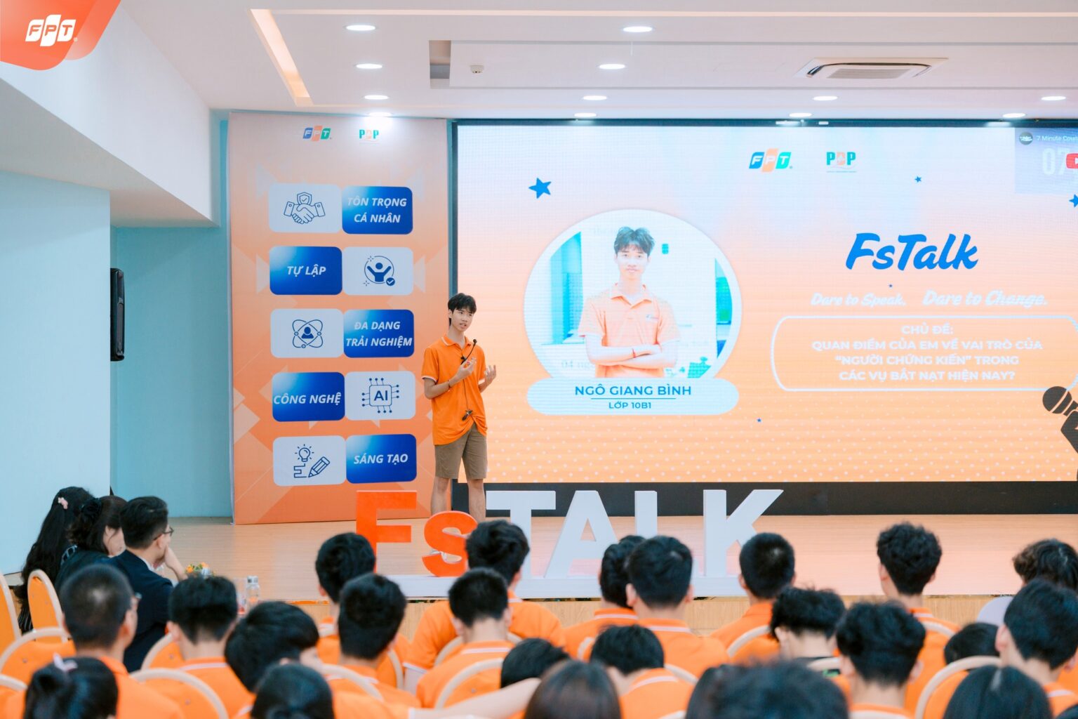 Chung kết cuộc thi hùng biện FS-Talk 2025 dành cho học sinh khối 10 ...